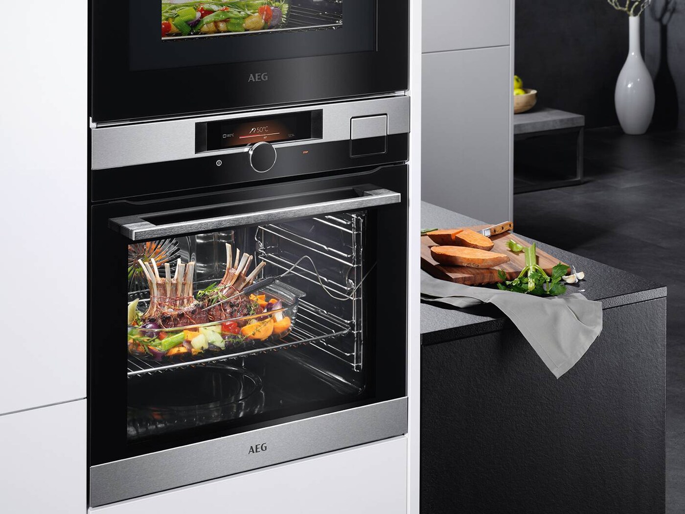 Oven buying guide – choose the right oven for you | AEG | AEG